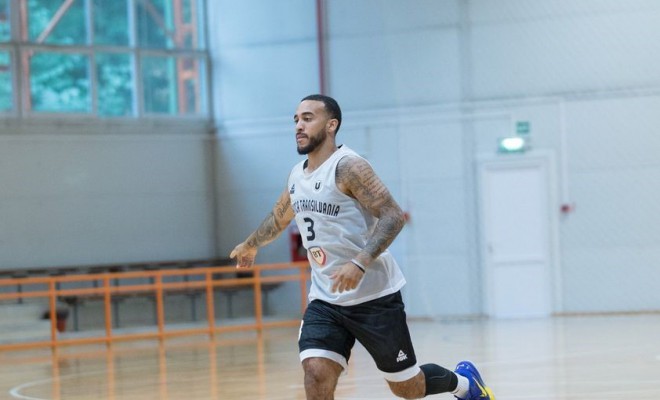 Brandon Brown va rata preliminariile Basketball Champions League ...