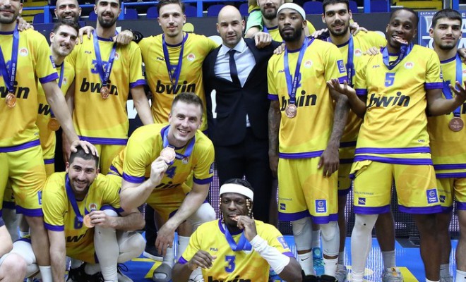 Vassilis Spanoulis a condus-o pe Peristeri spre medaliile de bronz în ...