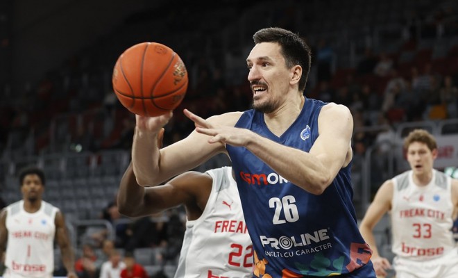 Cătălin Baciu rămâne în lotul lui CSM Oradea pentru încă un sezon ...