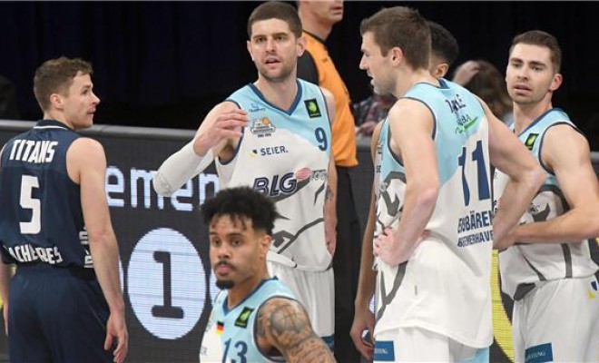 Matt Freeman este noua extremă de forță a lui SCM U Craiova - Baschet ...