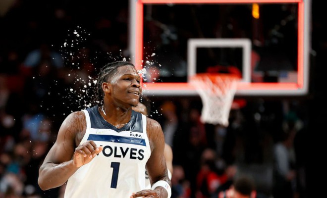 Minnesota Timberwolves trece de campioana en-titre și se califică în ...