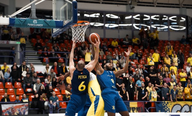 Programul și transmisiunile primei etape din Liga Națională de Baschet ...