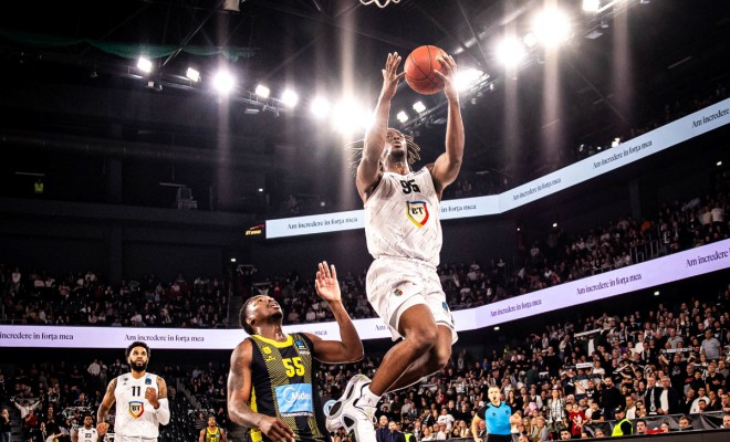 Adam Mokoka: „Probabil că dunk-ul meu a ridicat sala în picioare ...