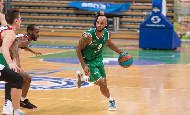 Kris Richard, prestaţie consistentă la debutul în campionatul Poloniei ...
